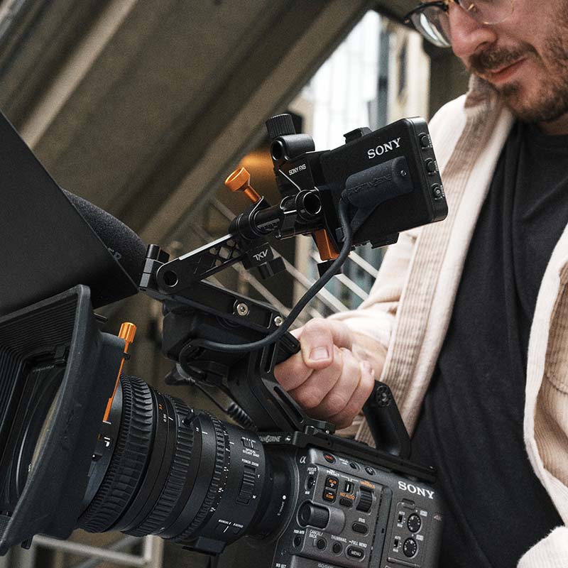 Sony FX6 Clamping Monitor Holder - Mega Savings: Free Shipping Over £20